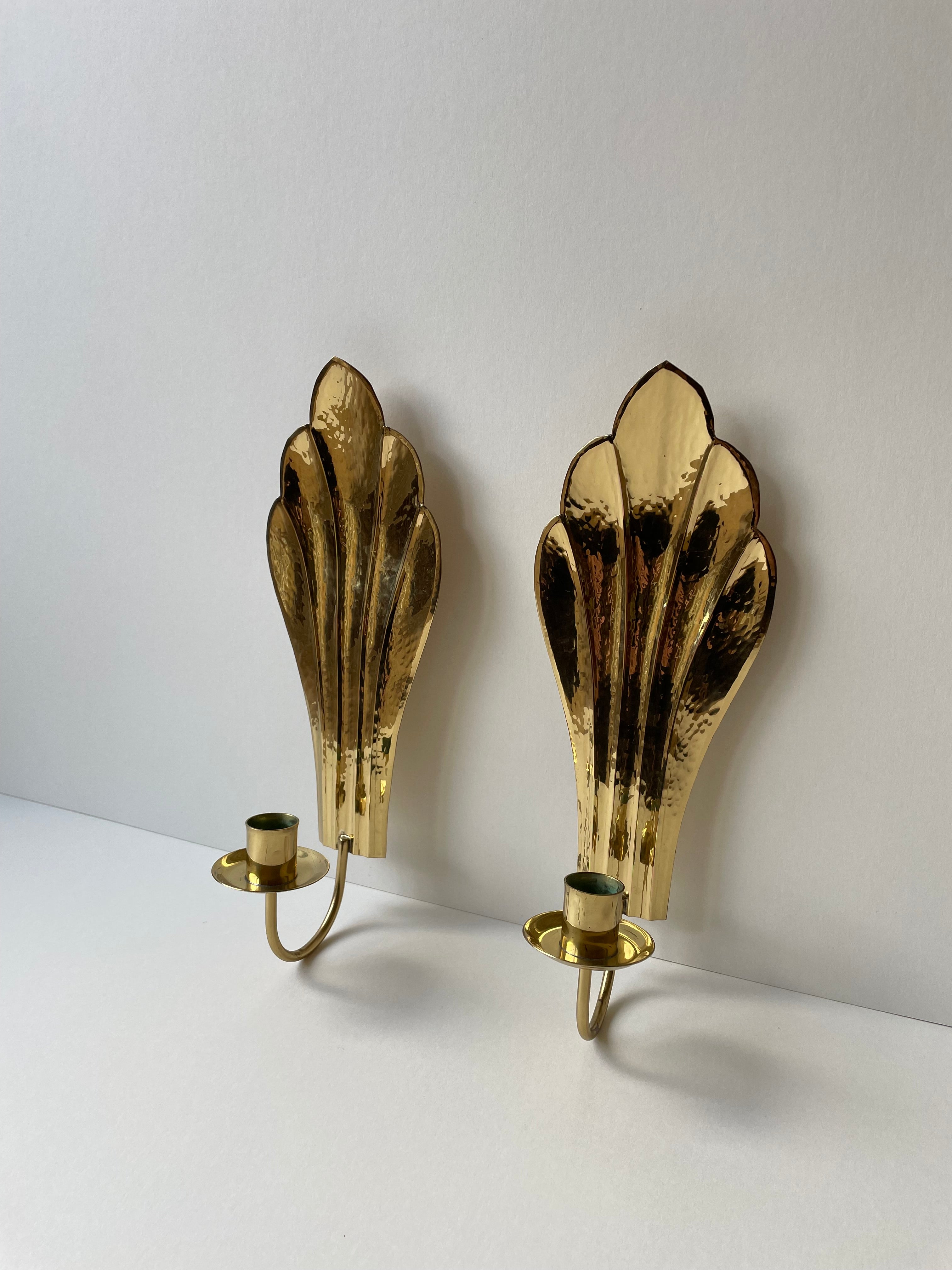 Brass hammered shell wall sconces – Talie’s Trove